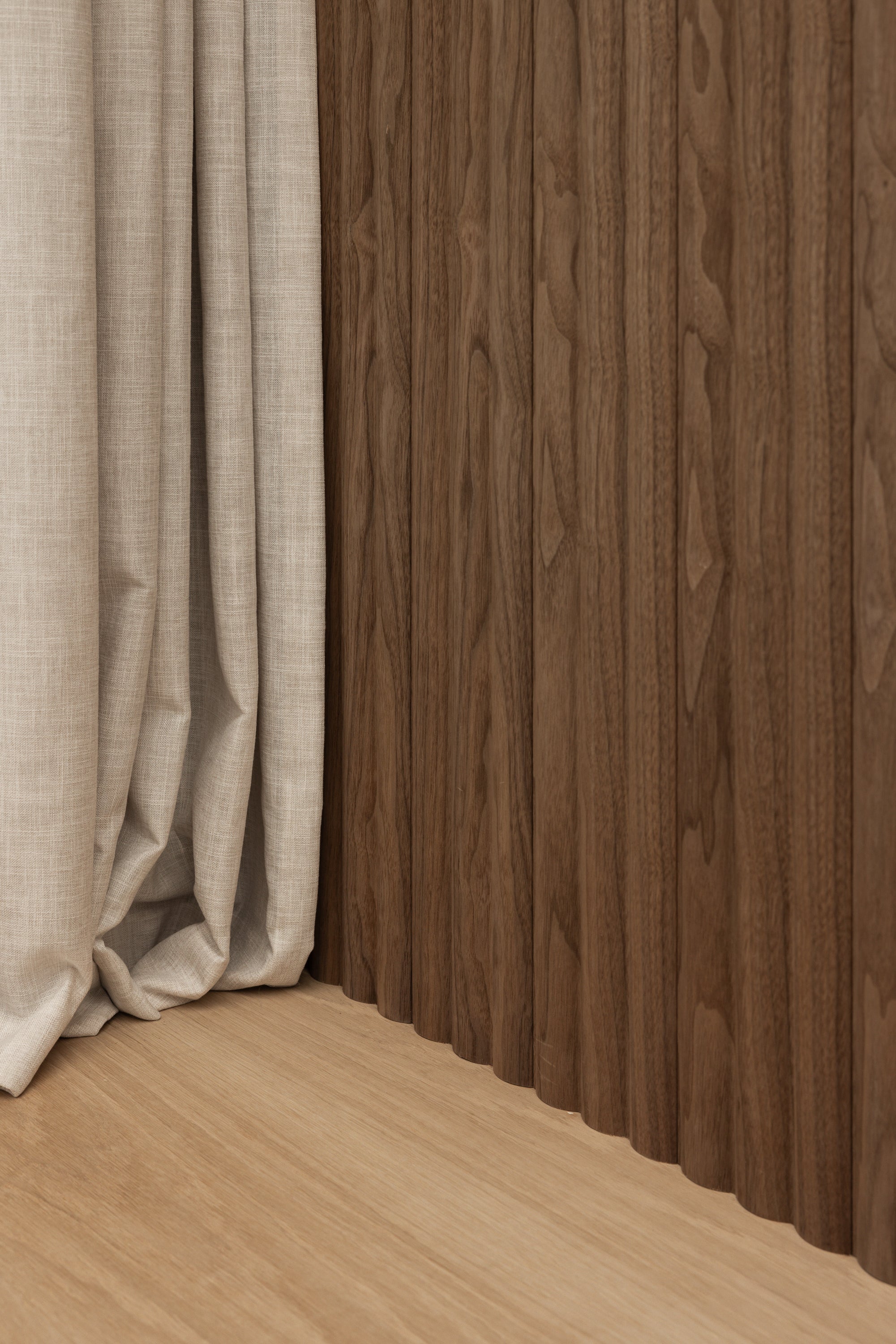 WAVE 41 FLOW WOOD PANEL – Feature Panel